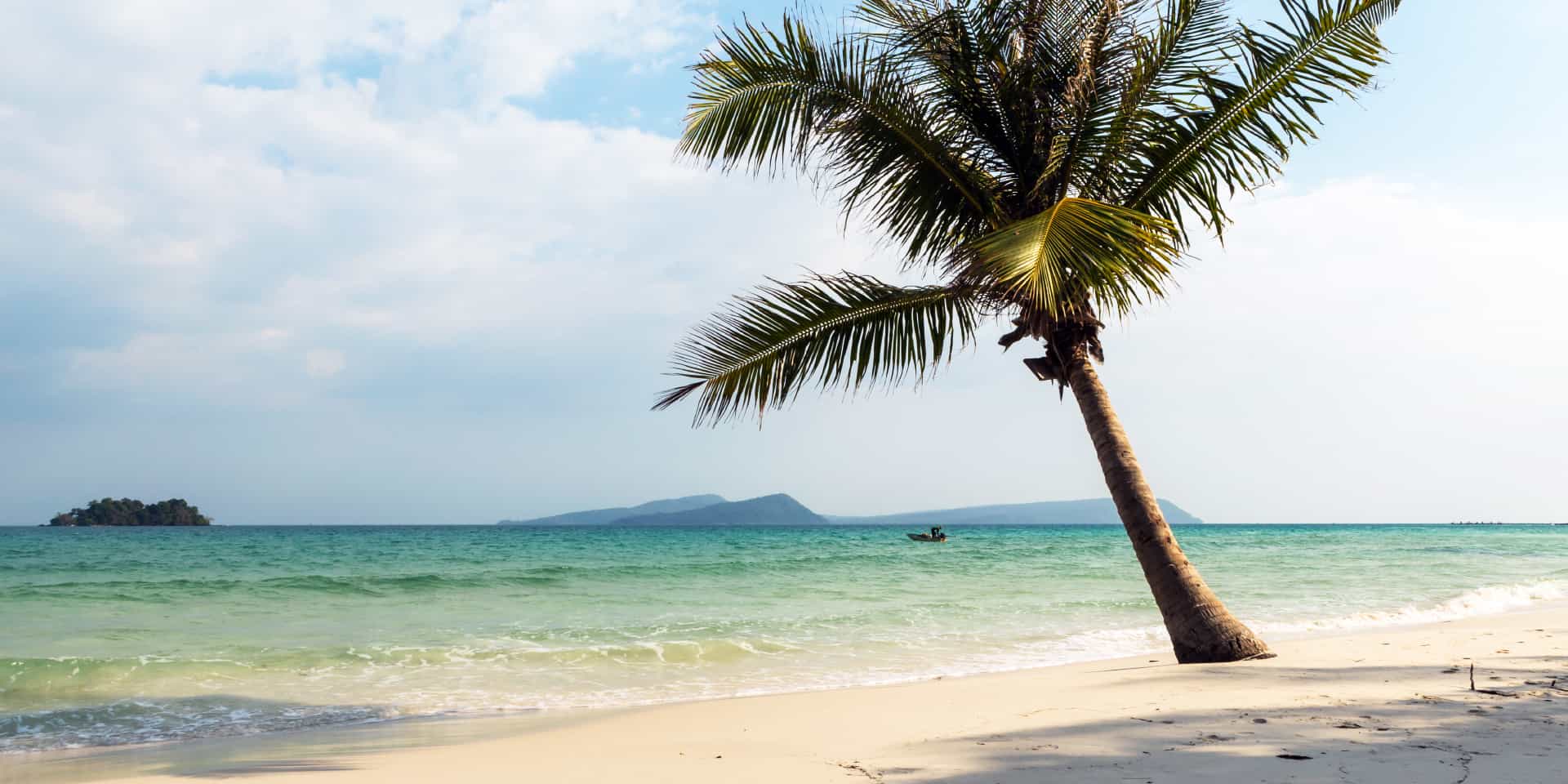 Discover the Hidden Gem of Lonely Beach, Koh Rong